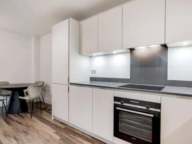 apartment for rent in Fusion Apartments, Moulding Lane, SE14 6BG
