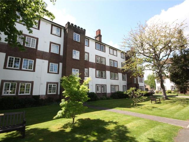 apartment for rent in Kew Road, TW9 3DZ