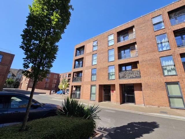 apartment for rent in Kiln Close, GL1 1GH