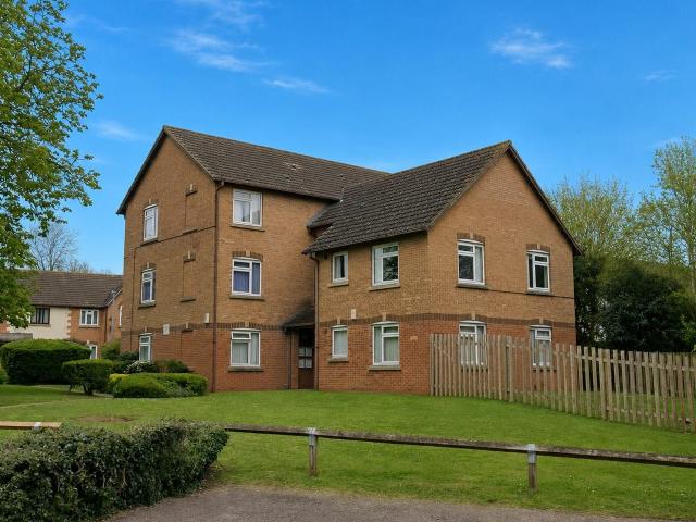 apartment for rent in Kingsmead, Northampton, NN2