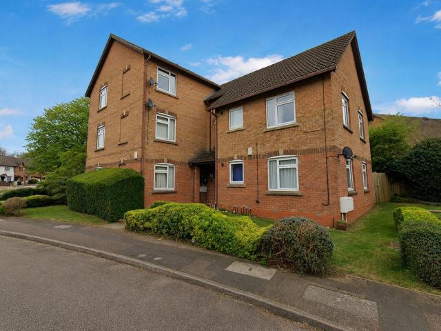 apartment for rent in Kingsmead, Northampton, NN2