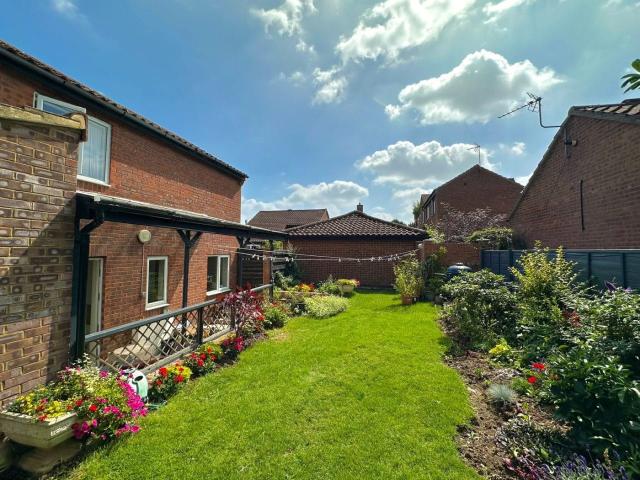 apartment for rent in Kirtlington, Downhead Park, MK15