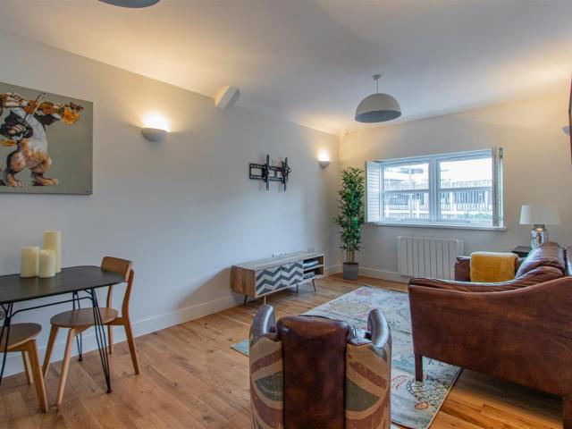 apartment for rent in Howard Terrace, Cardiff, CF24 0EH