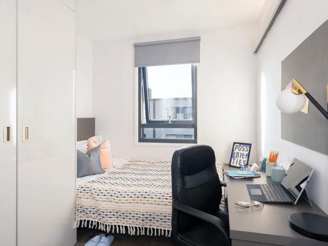 Room to rent on Holloway Road, London