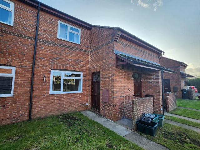 apartment for rent in Hopes Close, Lydney