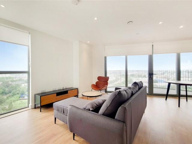 apartment for rent in Hopton House, 23 Green Street, London, NW10 6FQ