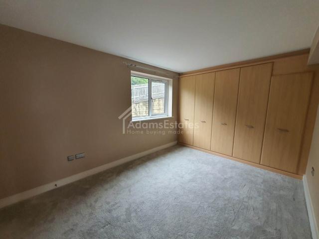 apartment for rent in Halifax Road, Dewsbury