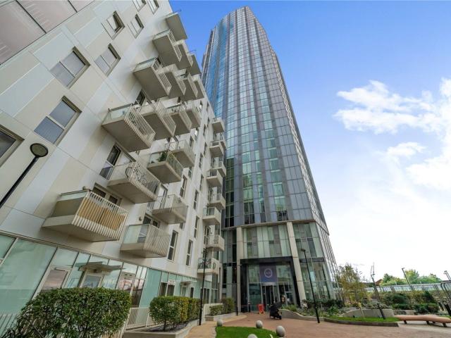 apartment for rent in Halo, 158 High Street, London, E15 2FT