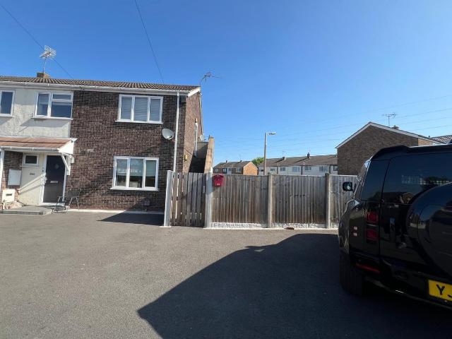 apartment for rent in Hallam Road, Ollerton, NG22