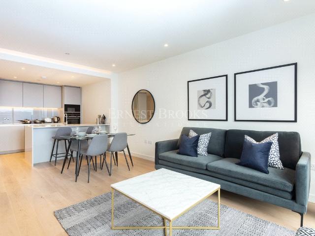 apartment for rent in Hampton Tower, South Quay Plaza, E14 9RA
