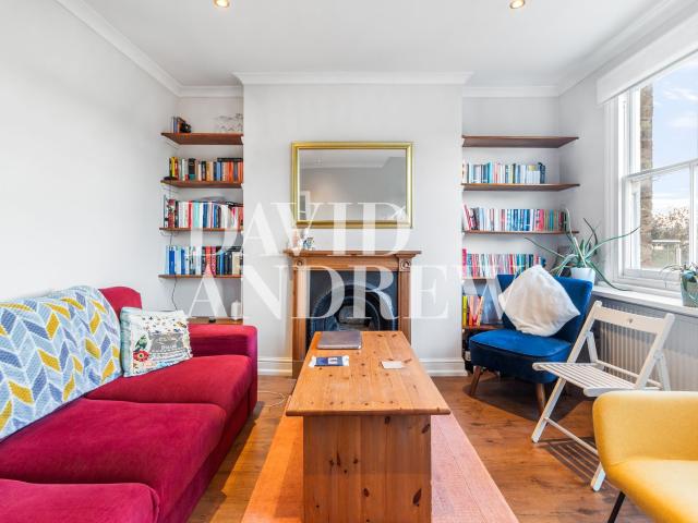 apartment for rent in Hanley Road, London, N4
