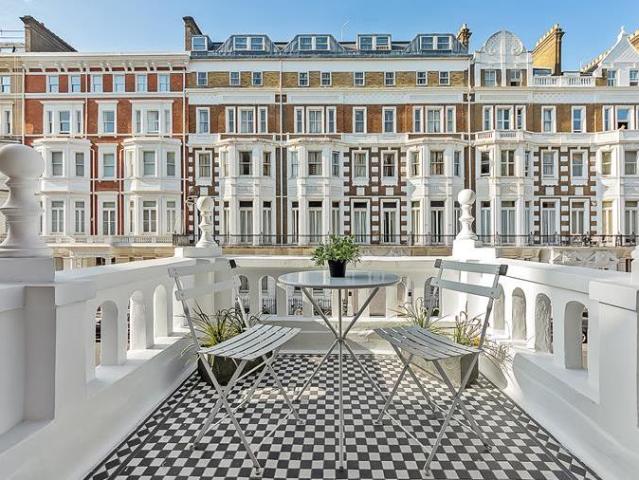 apartment for rent in Harrington Gardens, SW7
