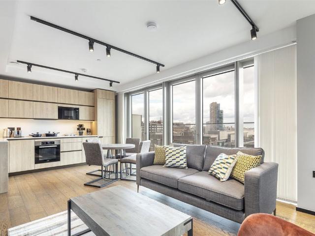 apartment for rent in Hewett Street, Shoreditch