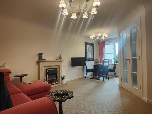 apartment for rent in Heathfield town centre