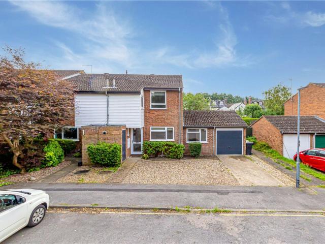 Apartment for rent in Hertfordshire