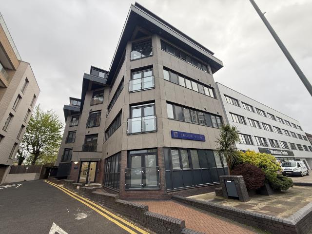 apartment for rent in High Road, Whetstone, Whetstone