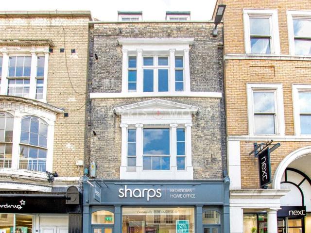 apartment for rent in High Street, CO1 1DB