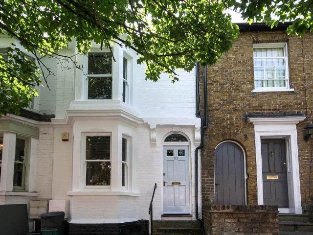 apartment for rent in High Street, Berkhamsted, HP4 2DE