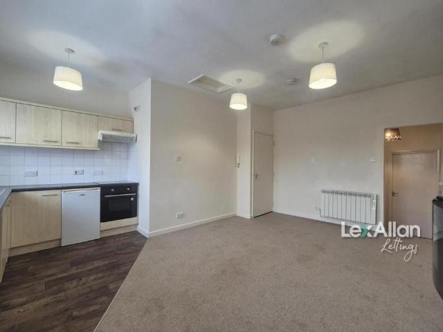 apartment for rent in High Street, DY5 2AF