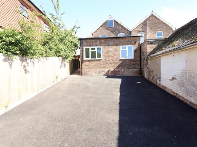 apartment for rent in High Street, Heathfield