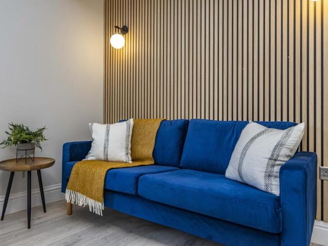 apartment for rent in High Street, LN5 7AA