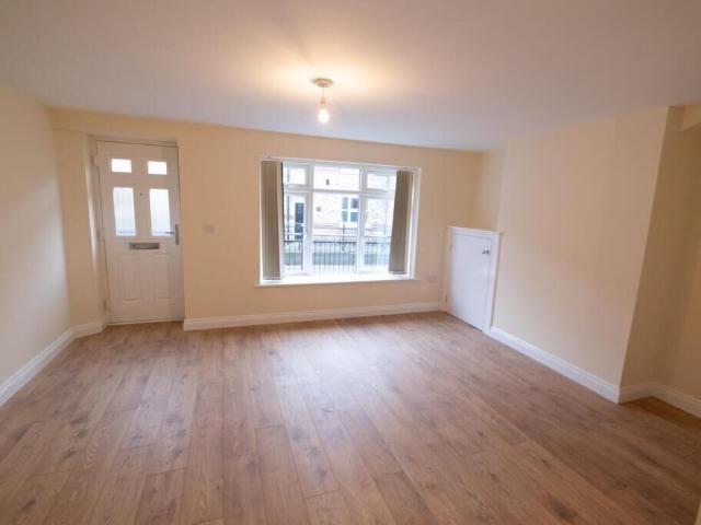 apartment for rent in High Street, NN10 8BJ