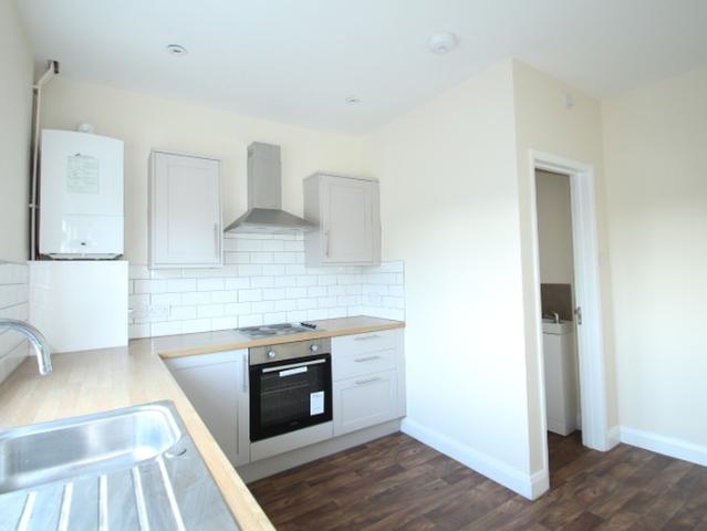apartment for rent in High Street, West Wickham, West Wickham, Kent, BR4 0LP
