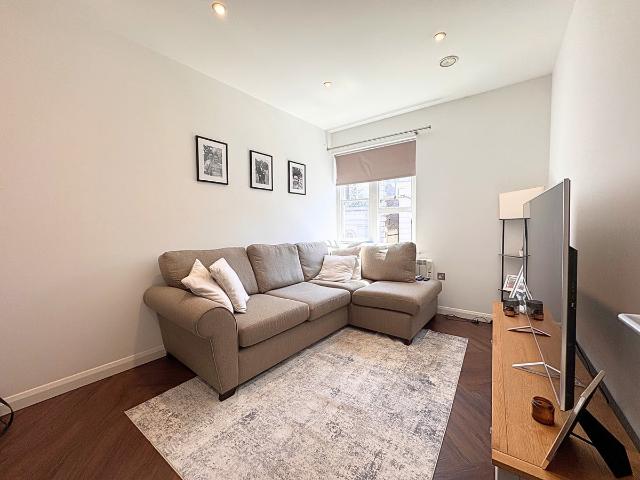 apartment for rent in High Street, Tring, HP23