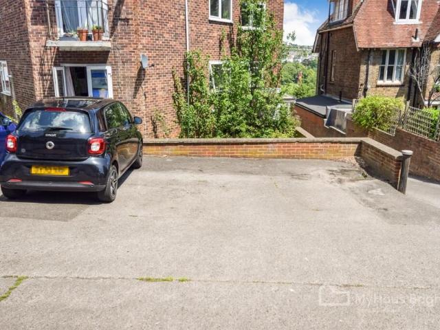 apartment for rent in Highcroft Villas, BN1 5PS