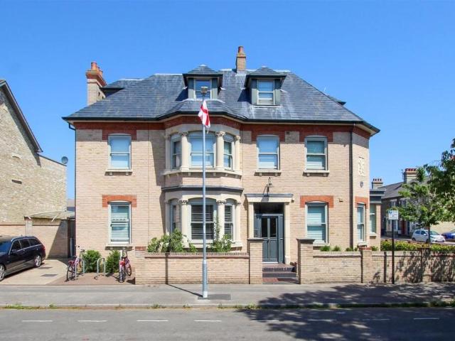 apartment for rent in Humberstone Road, CB4 1EZ