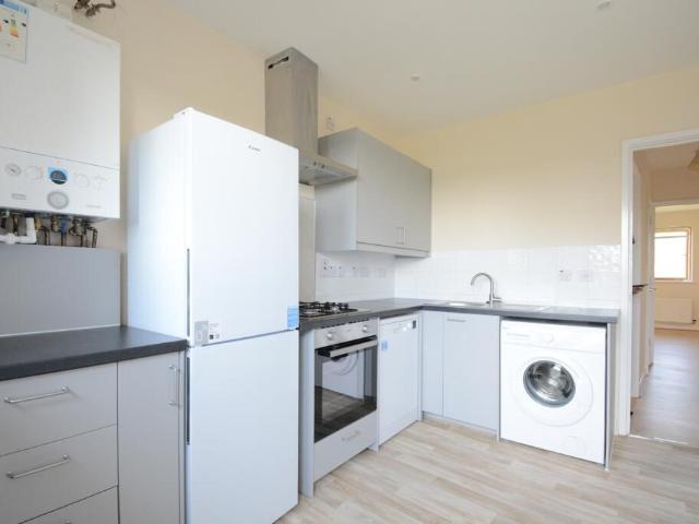 apartment for rent in Huntley Crescent, MK9 3FZ
