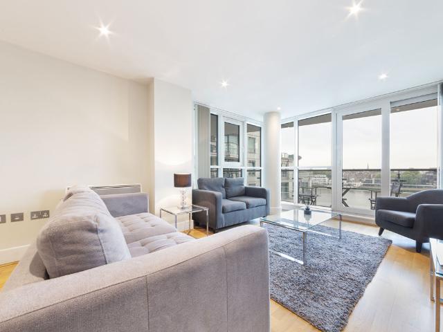 apartment for rent in Jellicoe House, Nine Elms, London