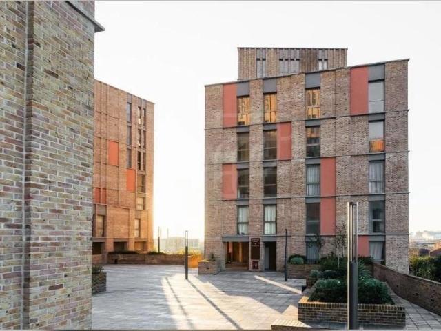 apartment for rent in Oberman Road, NW10 1EF