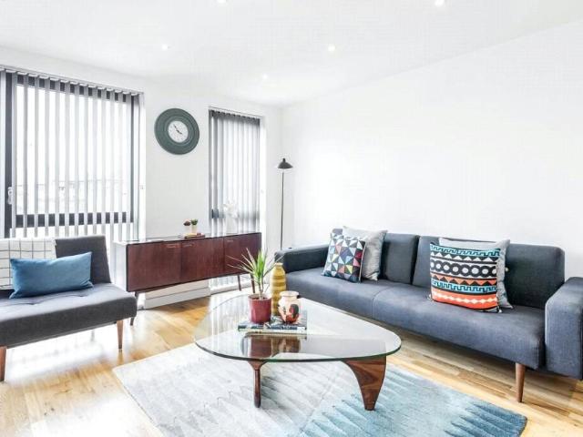 apartment for rent in Old Castle Street, E1 7AJ