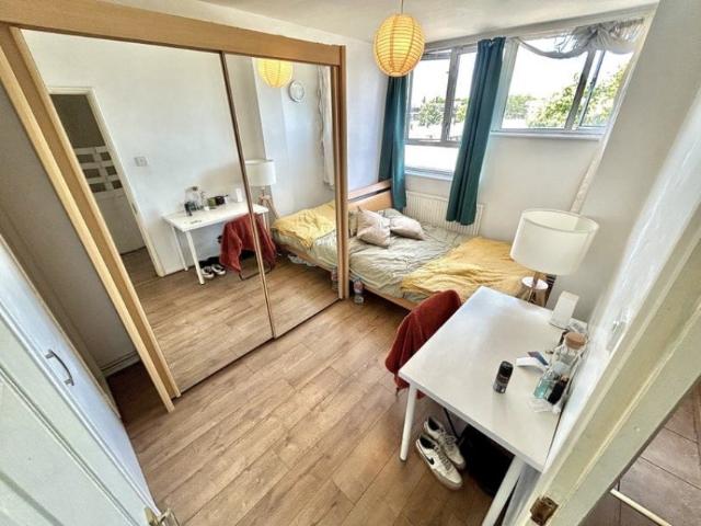 apartment for rent in Old Church Road, * FLAT SHARE *, London