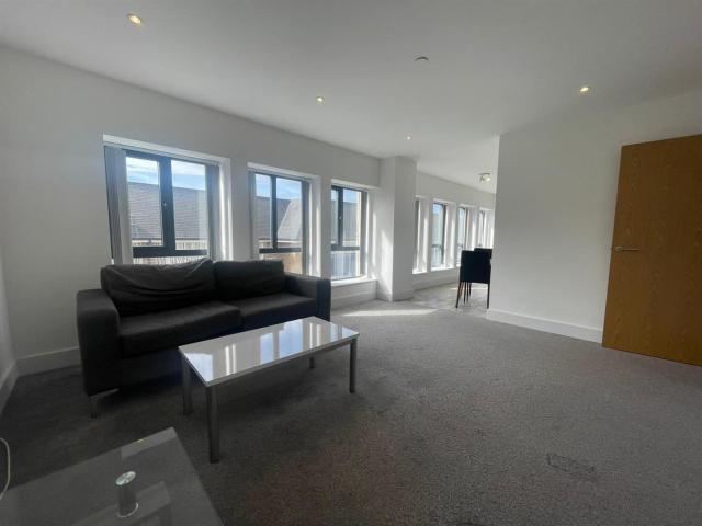 apartment for rent in Oliver Street, CH41 6BB