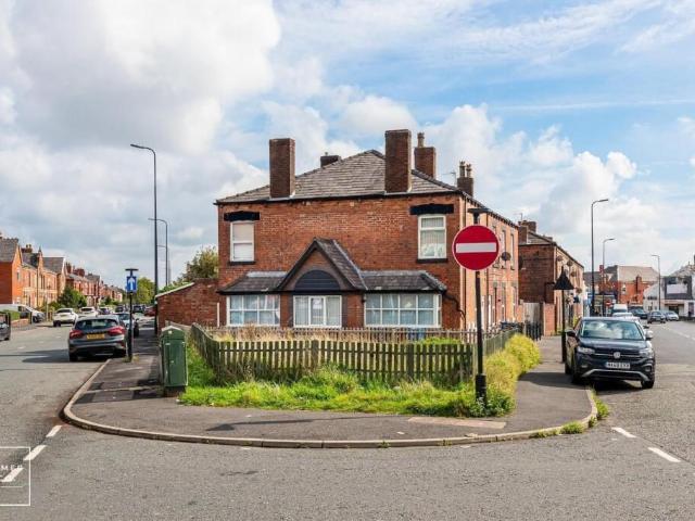 apartment for rent in Ormskirk Road, WN5 9DH