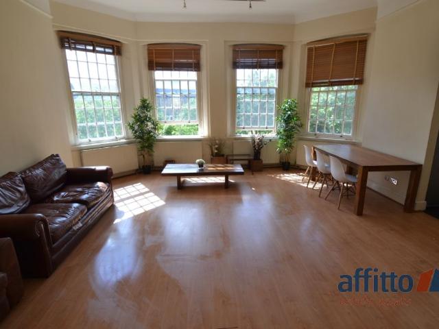 apartment for rent in Osterley Gardens, Chevy Road, Hanwell