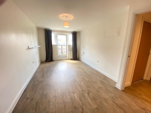 apartment for rent in Ovaltine Drive, Kings langley, Kings langley