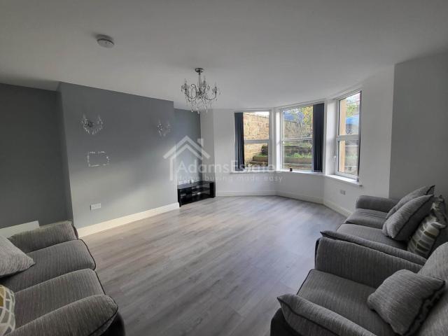 apartment for rent in Oxford Rd, Dewsbury