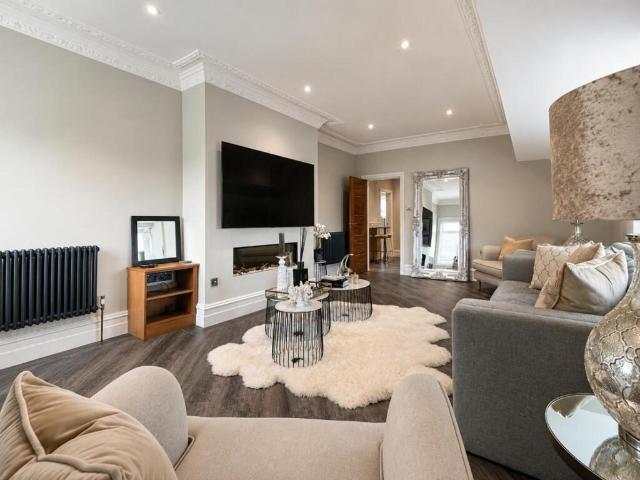 apartment for rent in Oxford Road, PR8 2JR