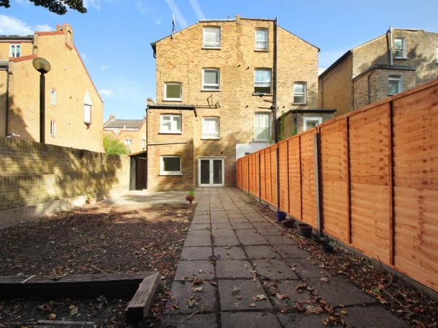 apartment for rent in Oxford Road, W5