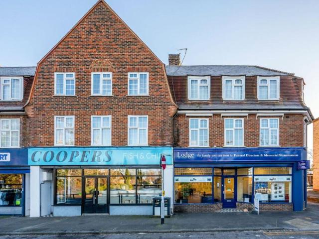 apartment for rent in London Road, GU4 7JS