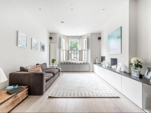 apartment for rent in London SW10 0TG Fernshaw Road, Chelsea
