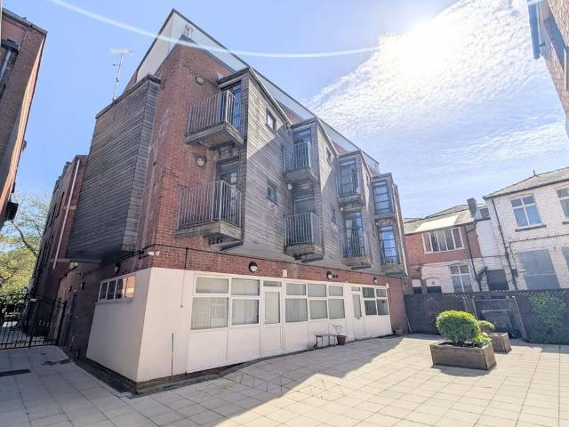 apartment for rent in Lord Street, PR8 1NH