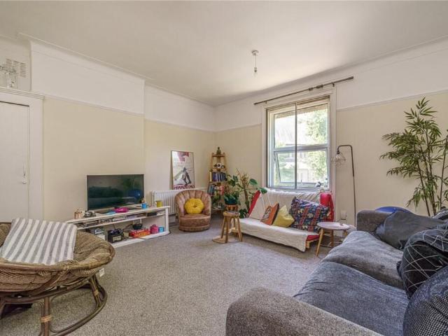 apartment for rent in Lordship Lane, SE22 8LB