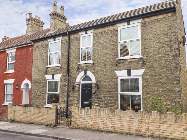 apartment for rent in Lorne Road, Lowestoft, NR33