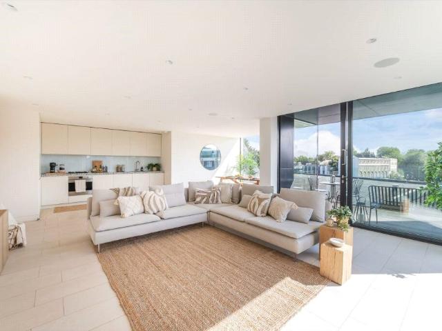 Apartment for rent in Latitude house, oval road, primrose hill, nw1