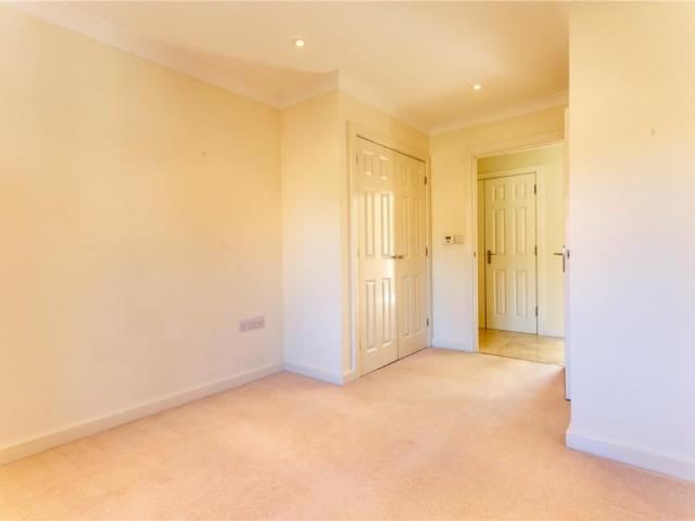 apartment for rent in Lakeside Drive, GU24 8BD