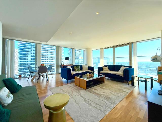apartment for rent in Landmark East Tower,, London, E14 9EG